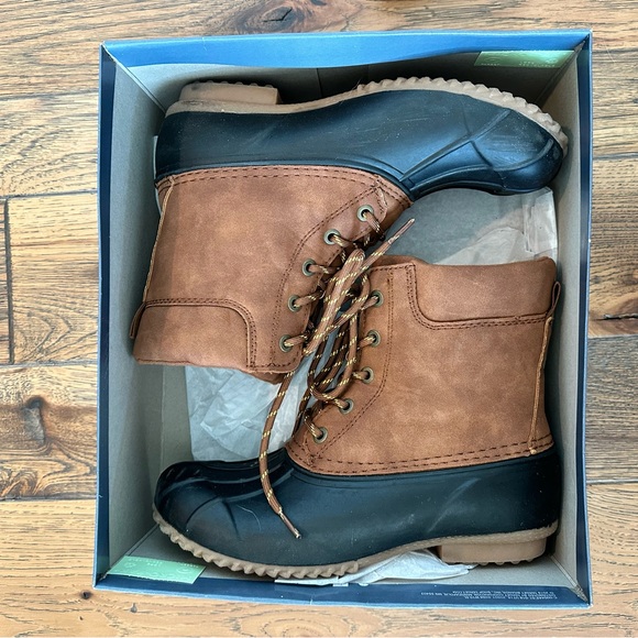 Universal Thread | Shoes | Universal Thread Duck Boots | Poshmark